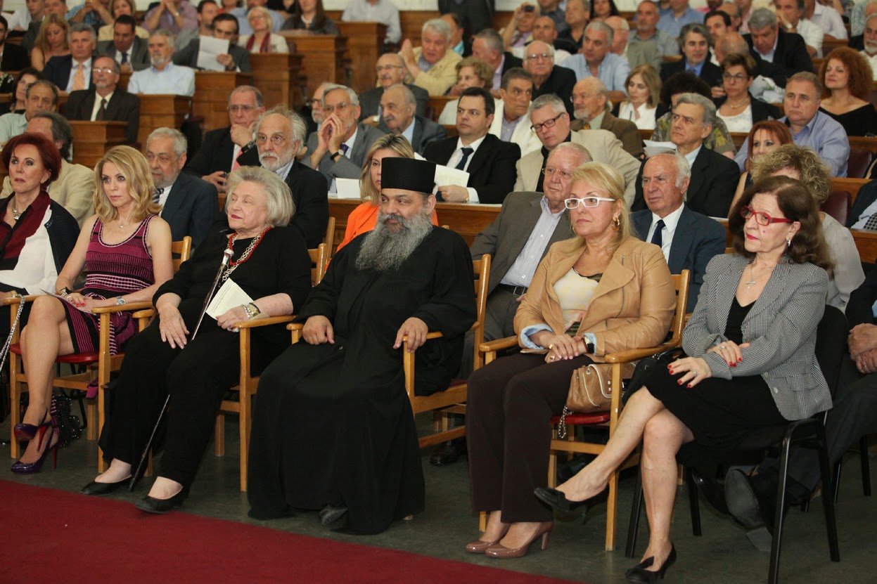 Ο ΣΥΓΓΡΑΦΕΑΣ ΚΩΝΣΤΑΝΤΙΝΟΣ ΛΟΥΛΗΣ: ΕΚΔΗΛΩΣΗ ΣΤΗΝ ΠΑΛΑΙΑ ΒΟΥΛΗ