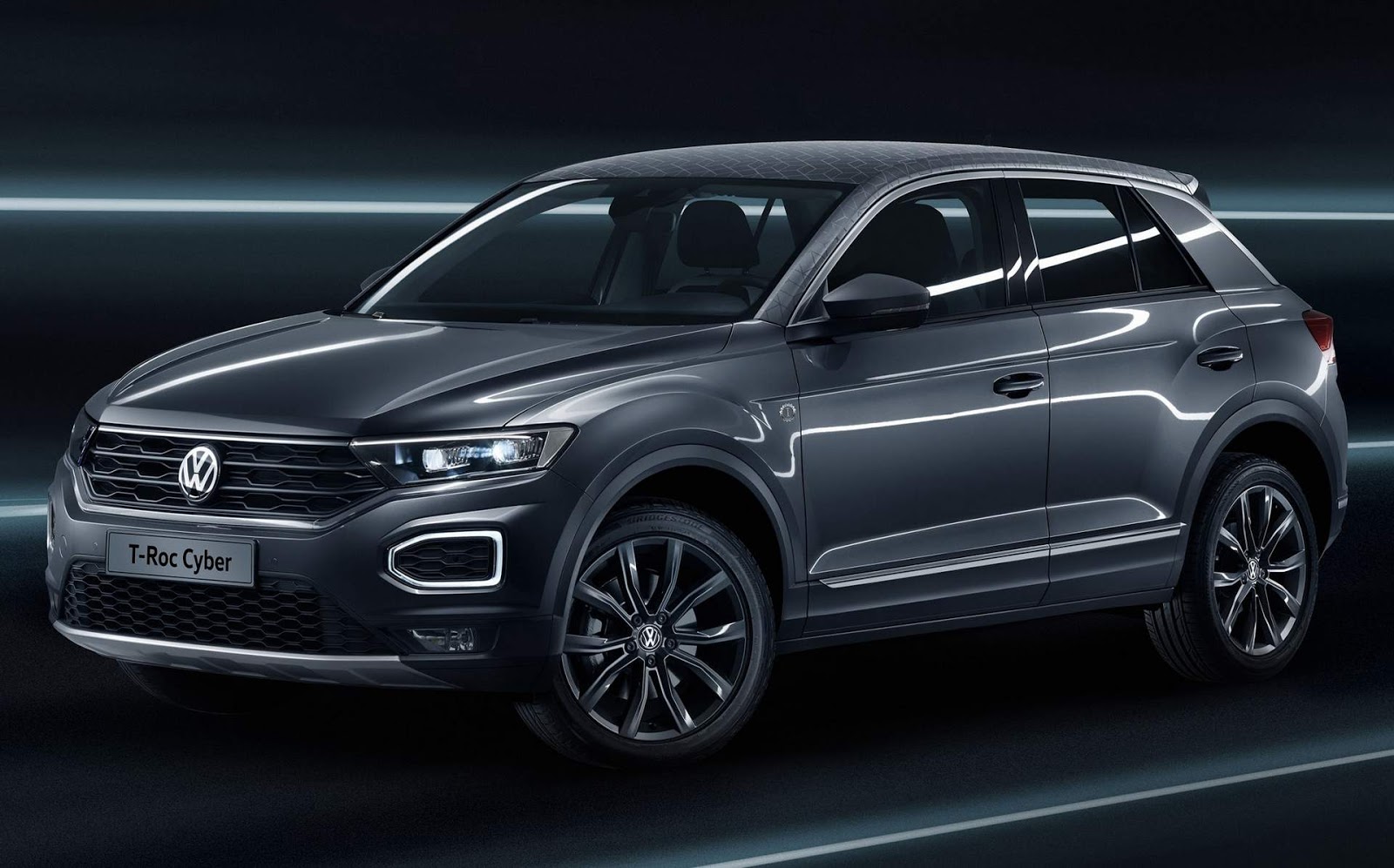 VW T-Roc Black e Cyber: séries especiais para a Itália