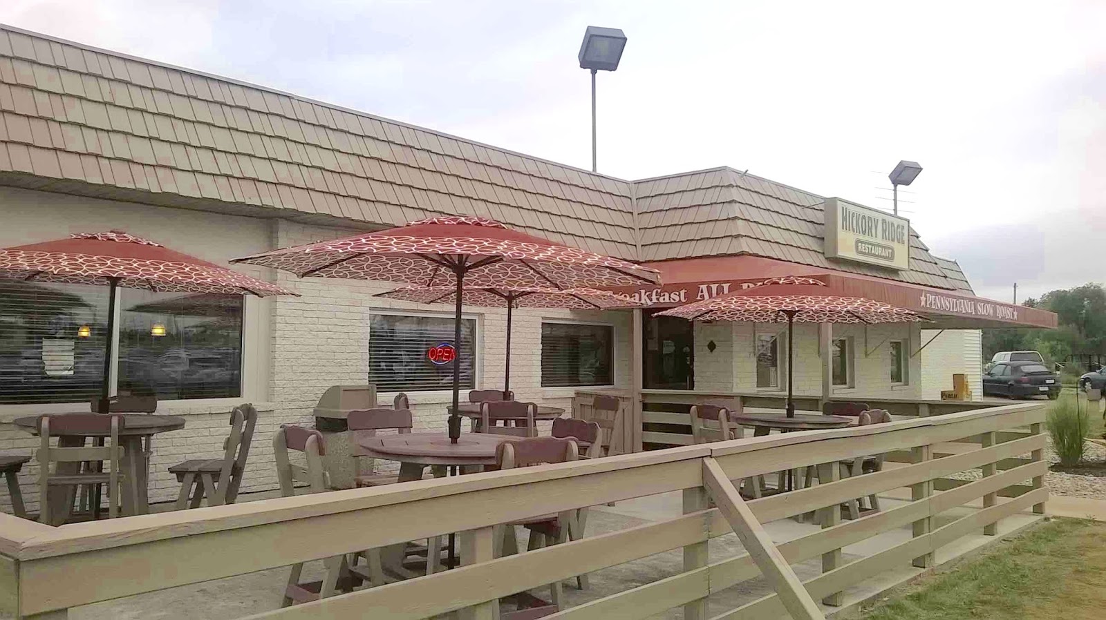 Find Dyning: Hickory Ridge Restaurant