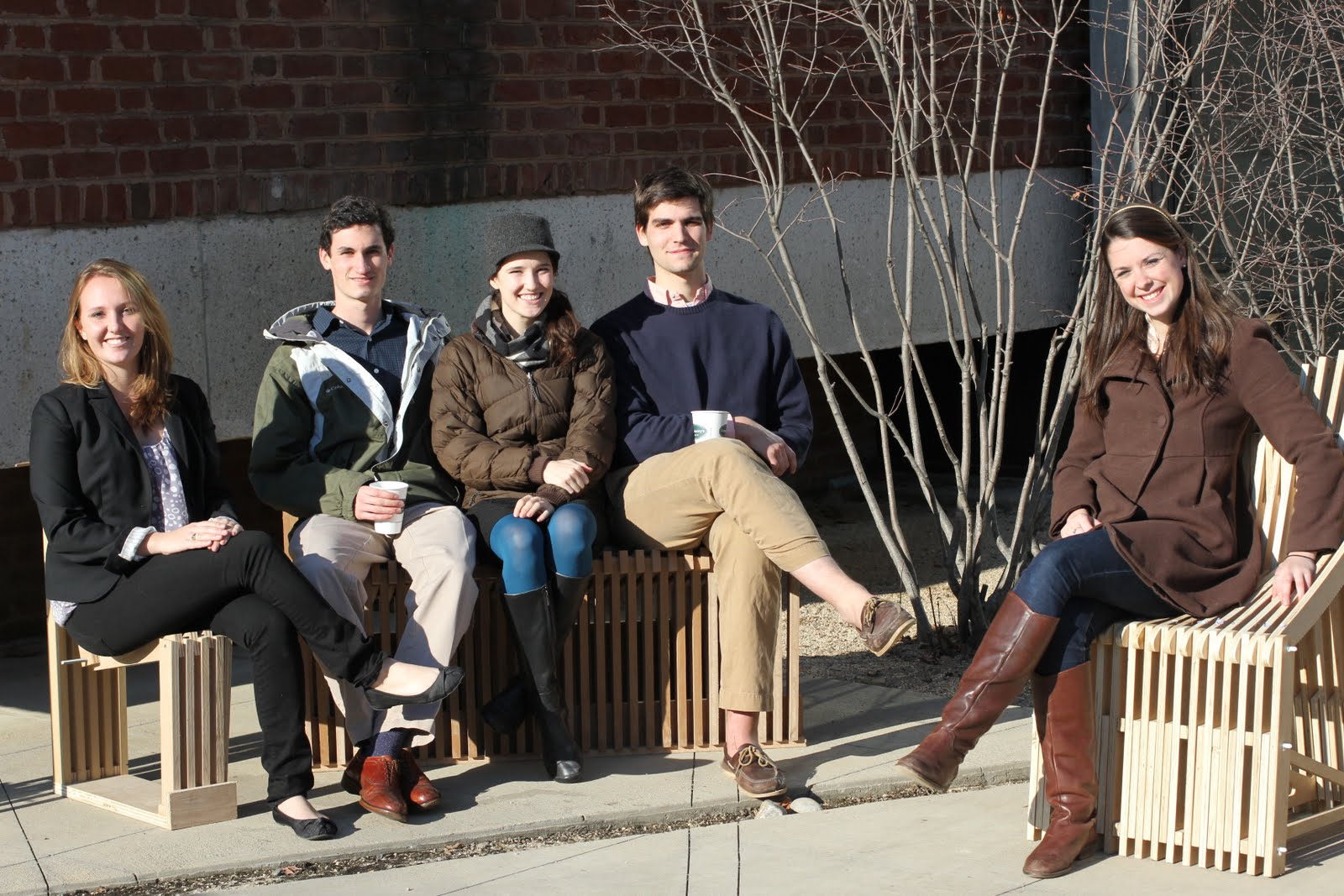 The World Is Flat: Team Responsive Chair final images