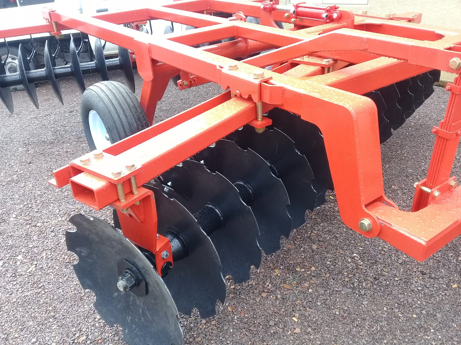 MAQUINARIA AGRICOLA INDUSTRIAL: Rastras Reforzadas de 24 y 28 Discos ...