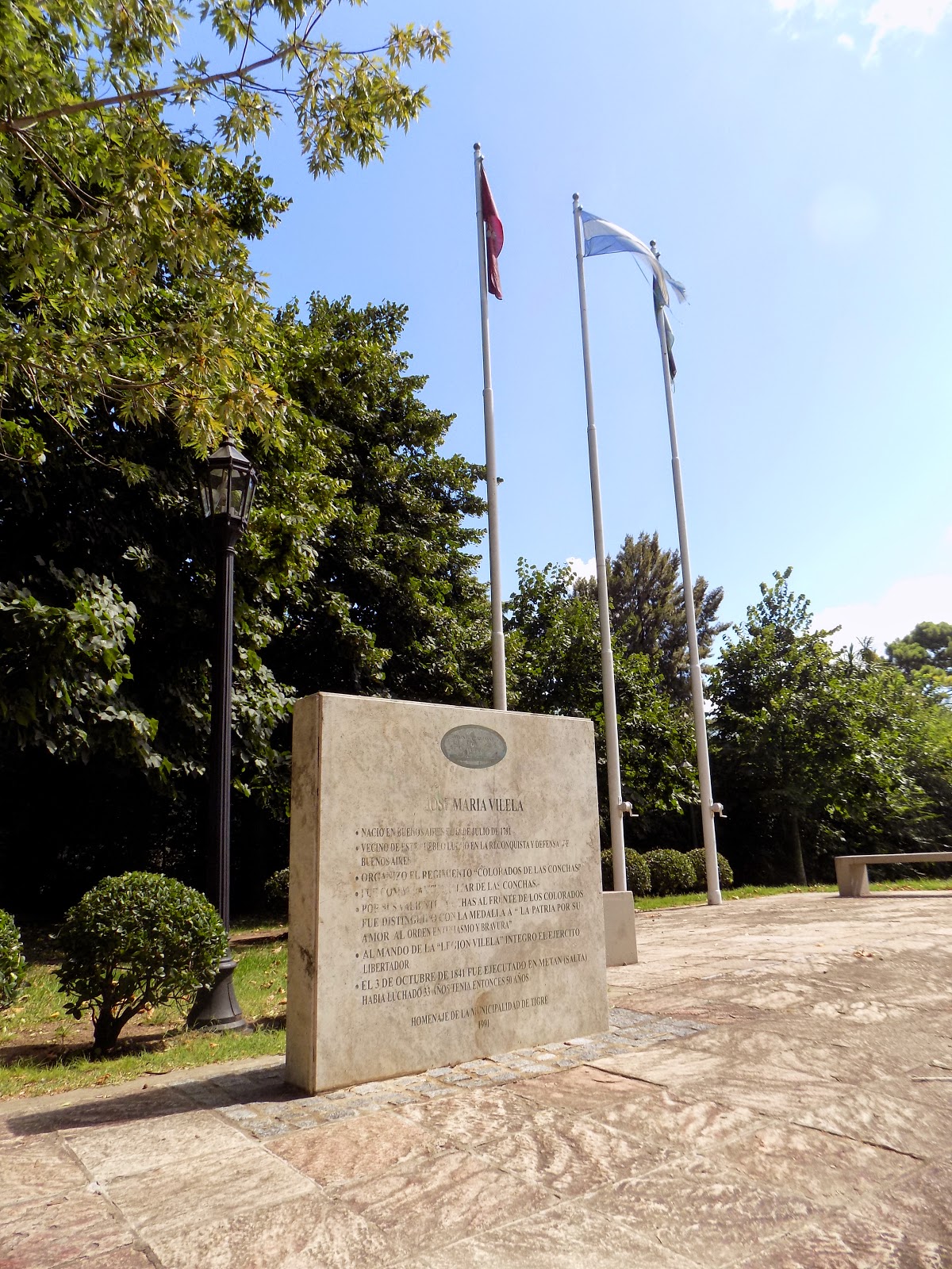 El Pregón Viajero: Tigre: Paseo Plaza Coronel Vilela, un rincón de ...