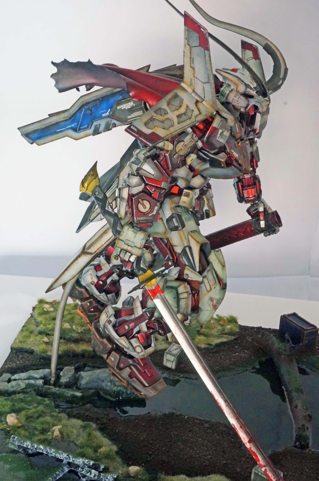 GUNDAM GUY: GUNDAM GUY: READERS FEATURE GUNPLA BUILD - Gundam Astray ...