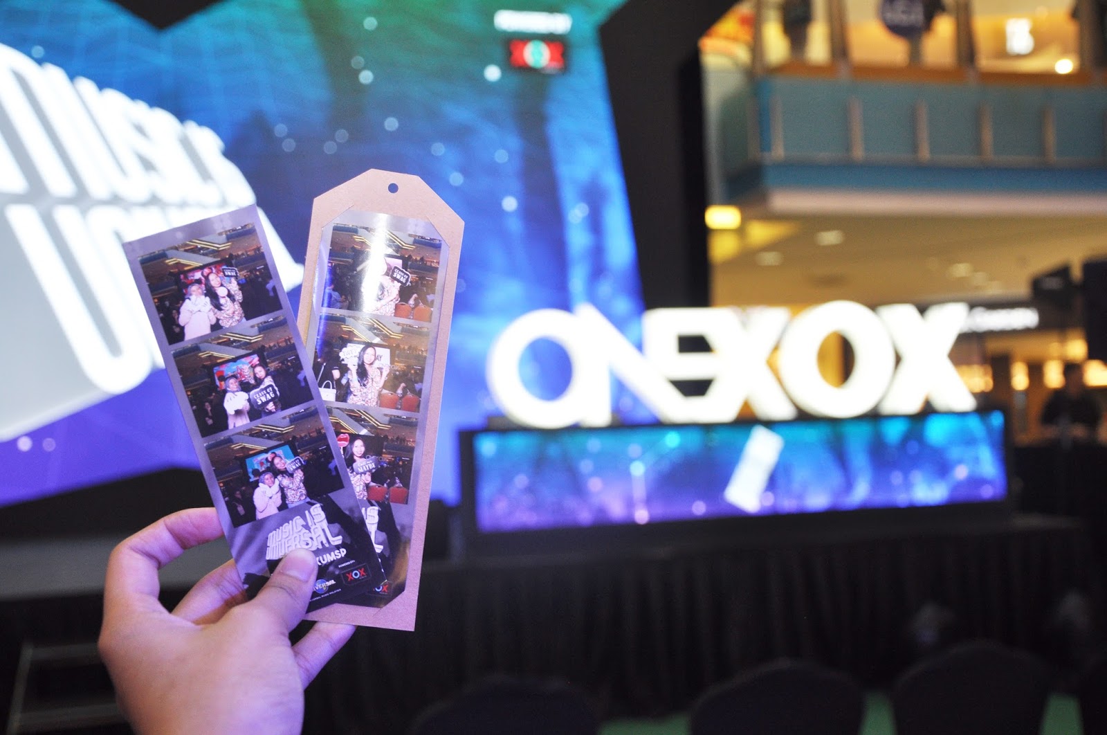 Sara Wanderlust: XOX Mobile X Universal Music Malaysia | Rewards Subscribers