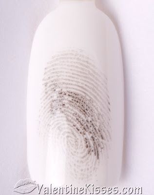 Valentine Kisses: Police inspired nail art (7 designs)