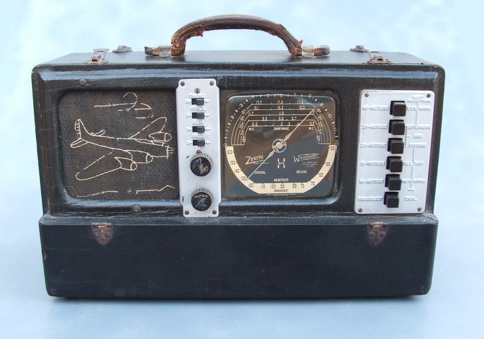Cape Radio: Zenith 7G605 Trans Oceanic "Cilpper" - 1942