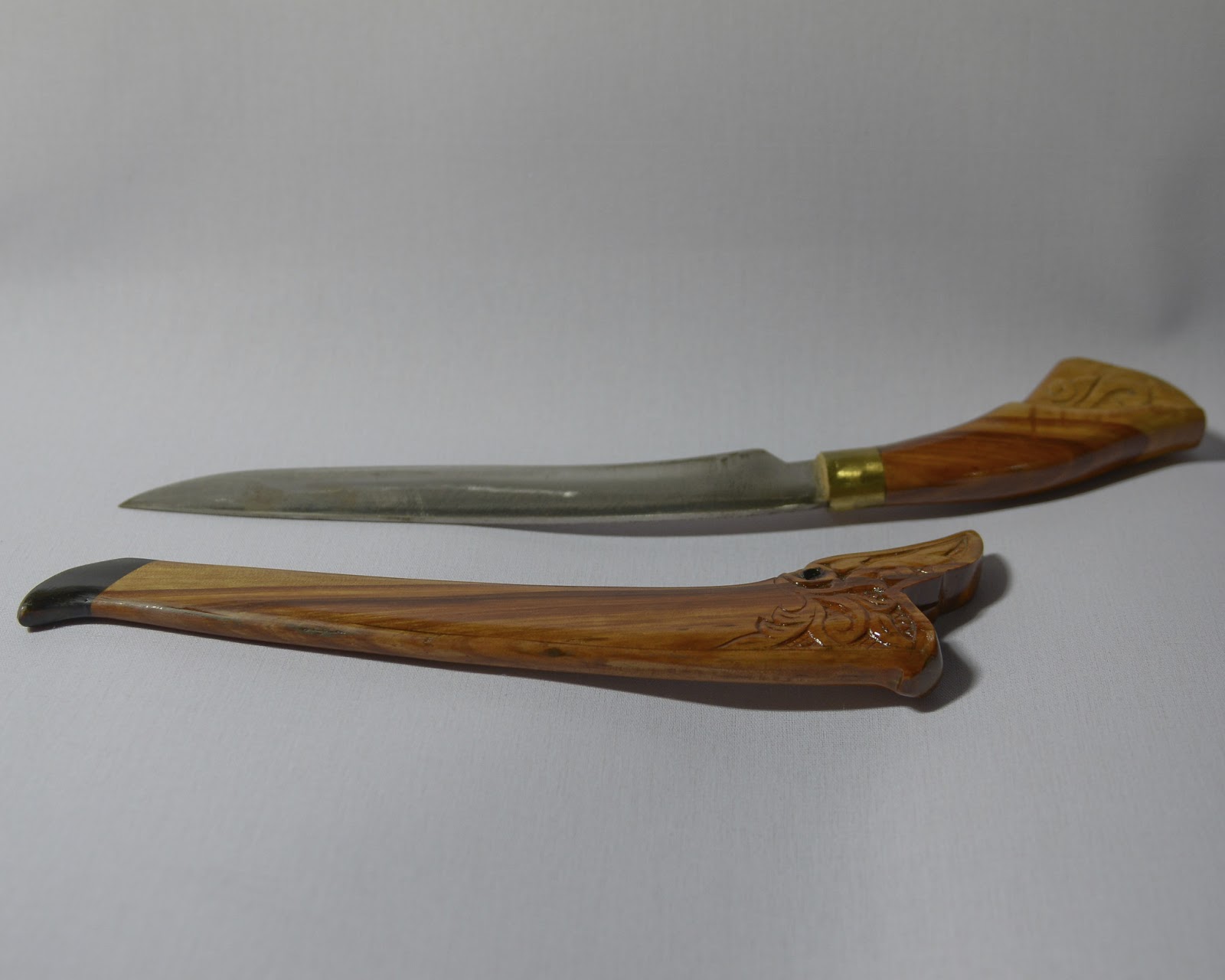 Kayu Warisan Malaysia: Koleksi parang / Golok terbaru