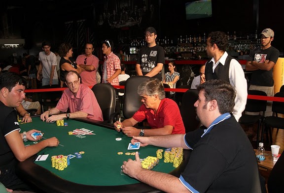 Blog The Social Poker