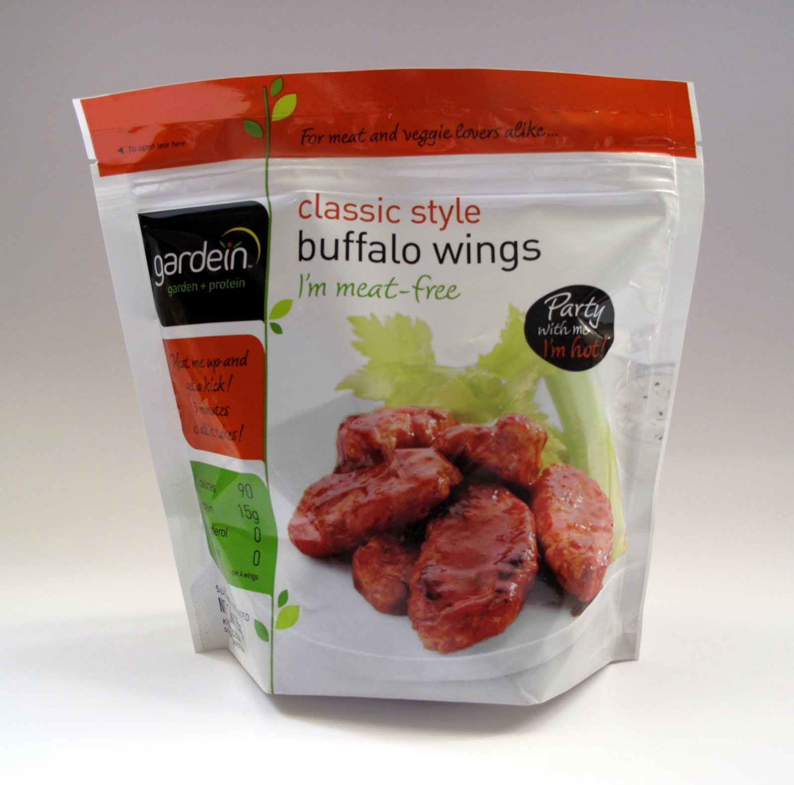 The Laziest Vegans in the World: Gardein Buffalo Wings & FYH Vegan Ranch