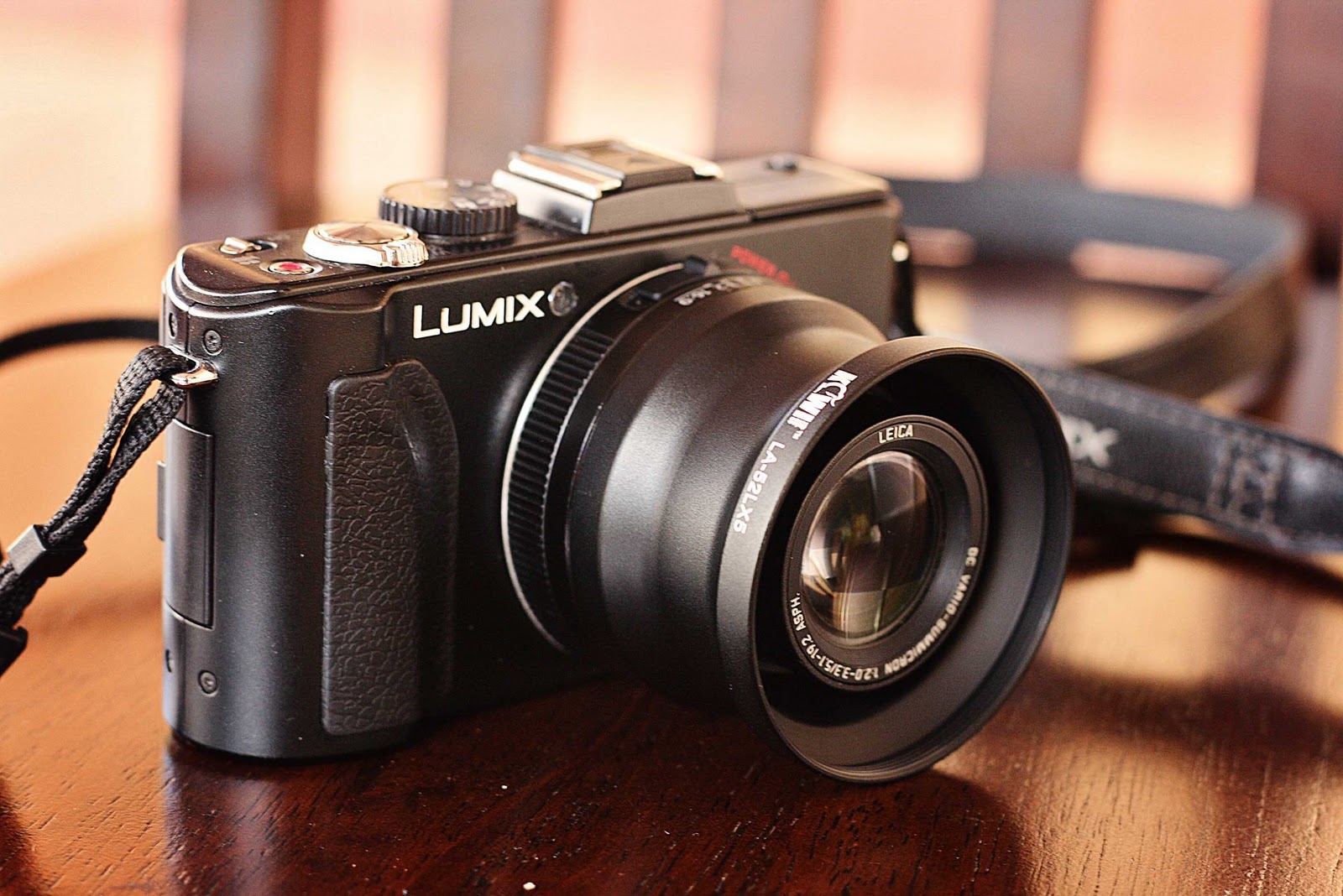 Issa Irasga : I Am What I See: Pimping my Lumix LX5!