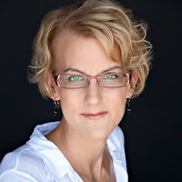 Sinfonia dos Livros: Novidade TopSeller | Recebe-me | J. Kenner