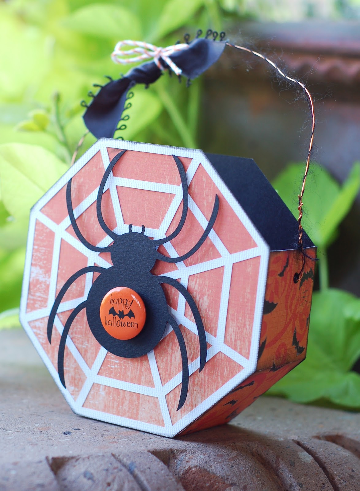 Paper Creations by Kristin: Spider Web Gift Boxes