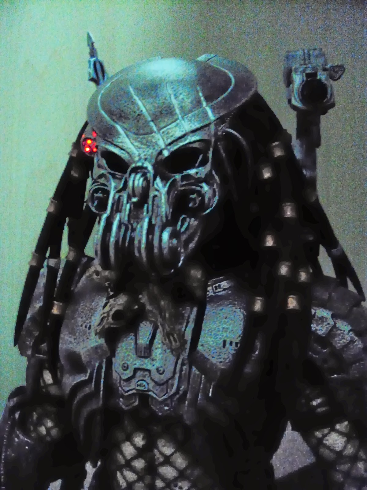 半支煙 pt 二: Hot Toys MMS 221 - Alien vs Predator : Celtic Predator.