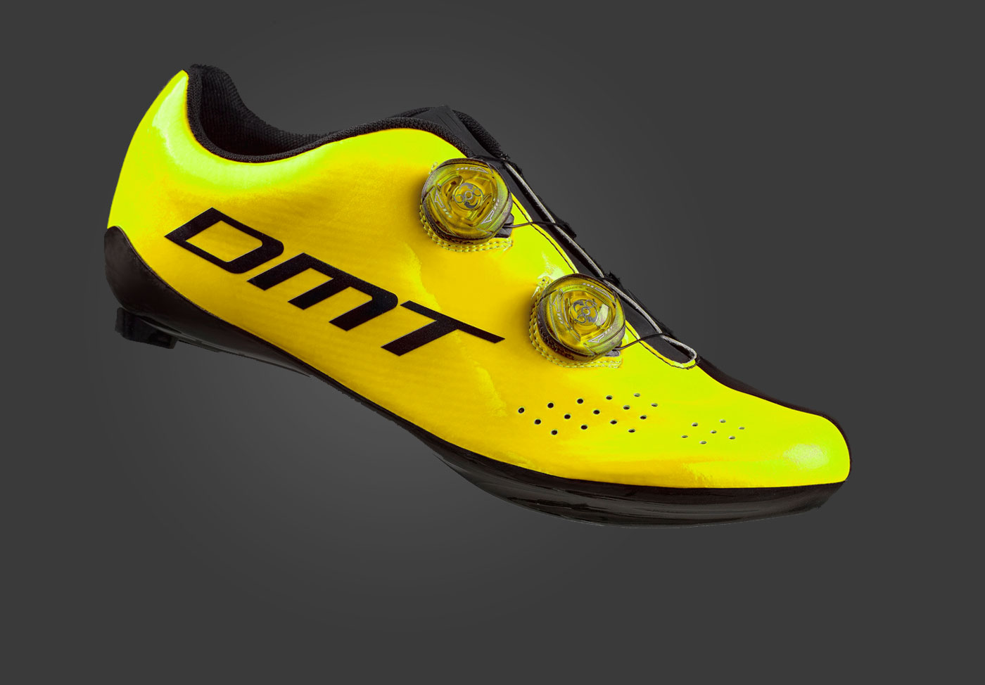 DMT presenta las nuevas +DMT:R1- ~ Ultimate Bikes Magazine