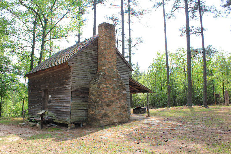 Where's Trevor: Log Cabin Life - Callaway Plantation, Washington, Georgia