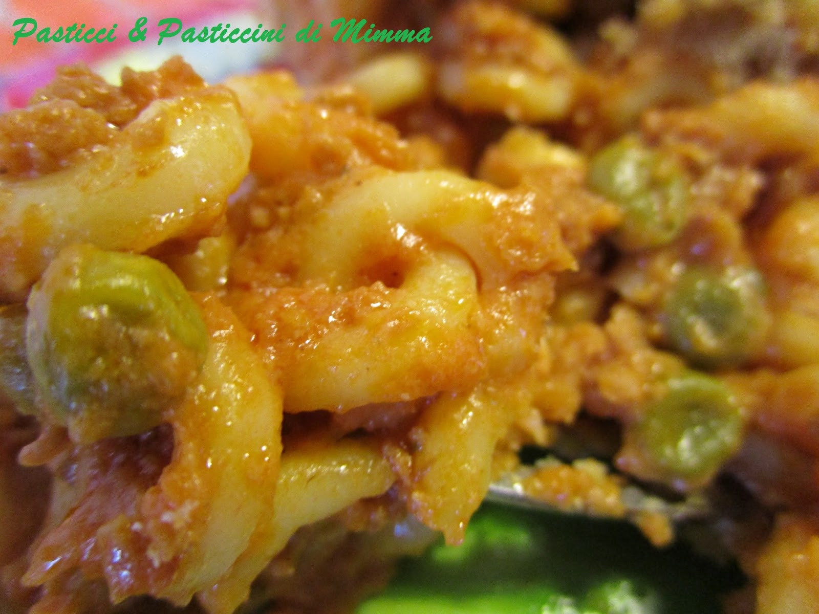 ANELLETTI AL FORNO con ragu' e melanzane da Pasticci e pasticcini di ...