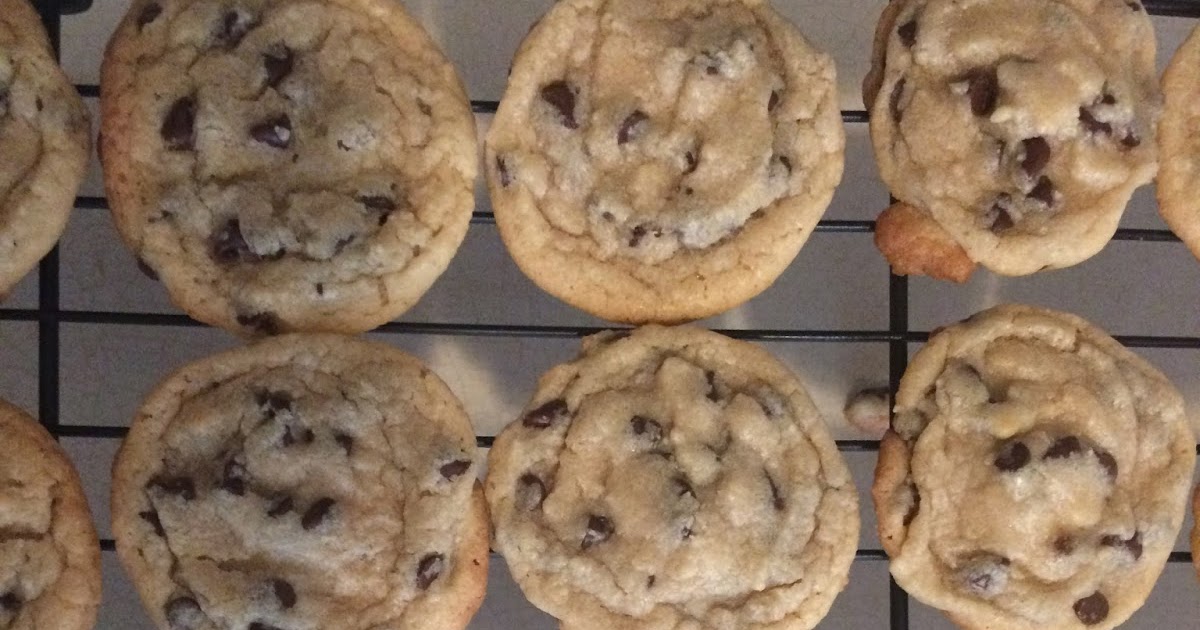 RuthAnne Strong: Caroline's Chocolate Chip Cookies