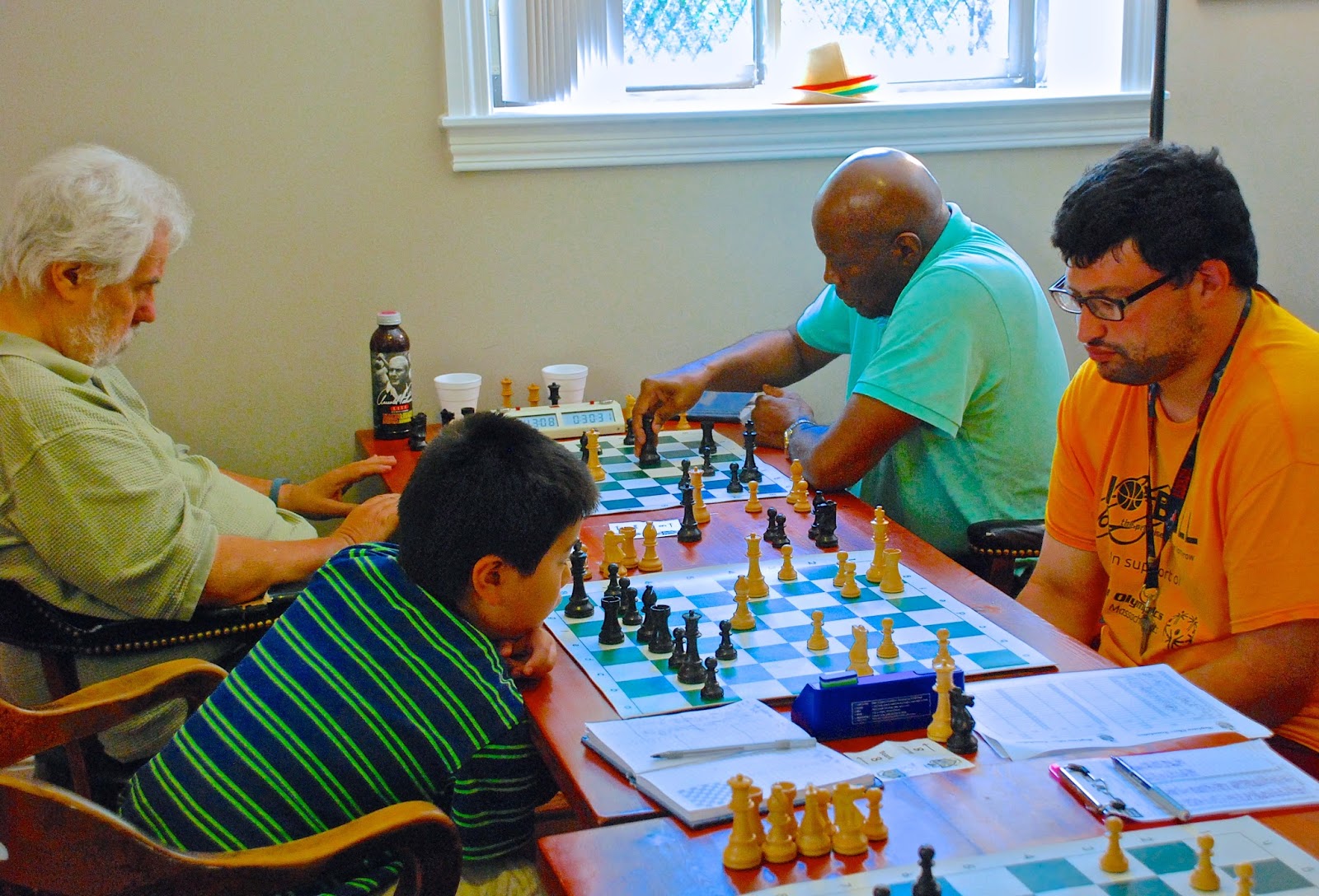 Boylston Chess Club Weblog: BCC: MAGIC QUADS // FULL MOON // ROBUST 35 ...