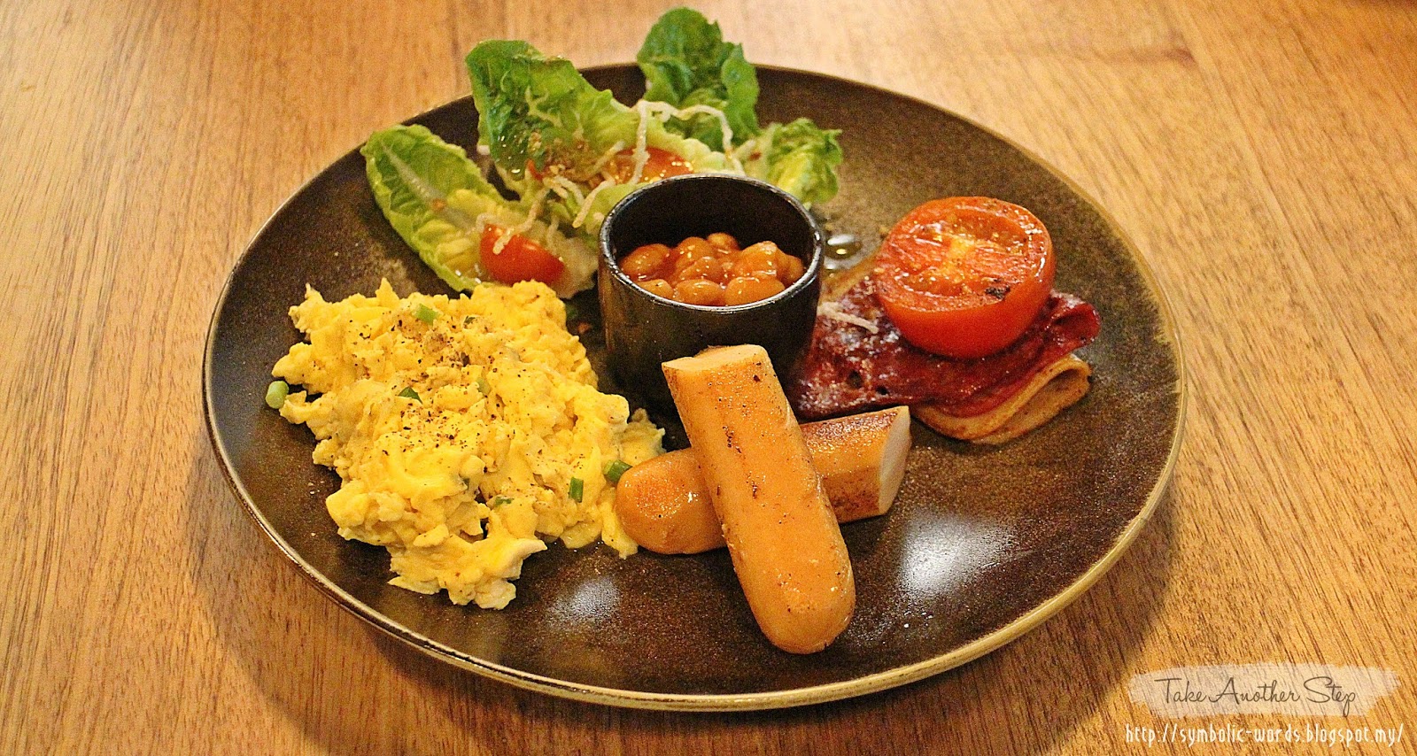 Hello Stranger Cafe , Riverson | Kota Kinabalu