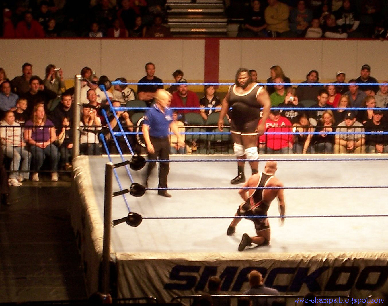 WWE CHAMPS: 'THE WORLD'S STRONGEST MAN' MARK HENRY