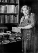 MUJERES AL BORDE DE UN ATAQUE DE NERVIOS: HELENE STÖCKER