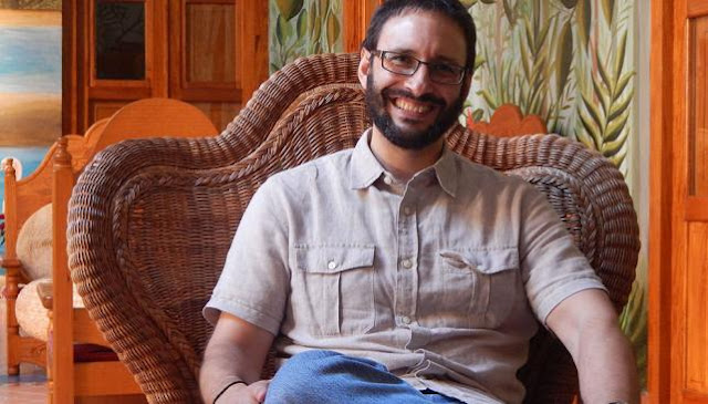 El Dr. Adrián Curiel Rivera asume la Dirección del CEPHCIS | Johnny ...