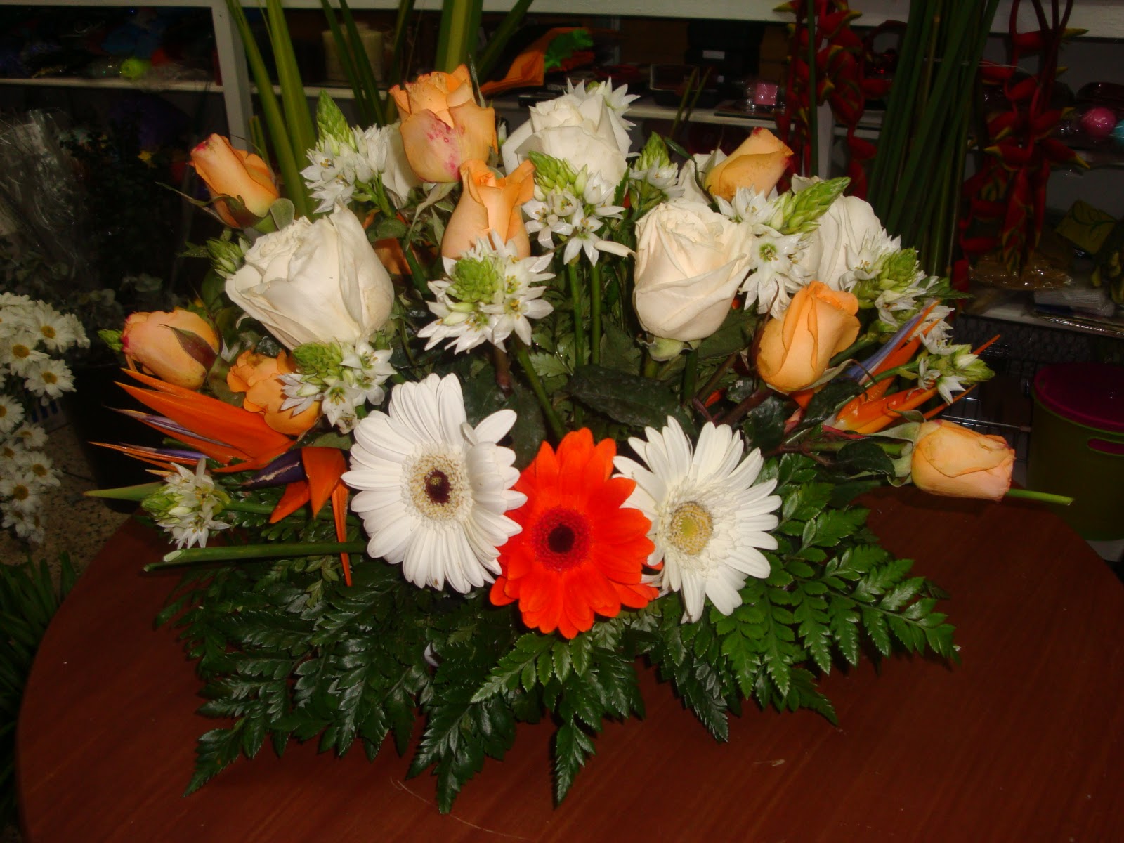 FLORISTERIA DETALLOS Y DETALLES LAS PALMAS: ARREGLOS FLORALES