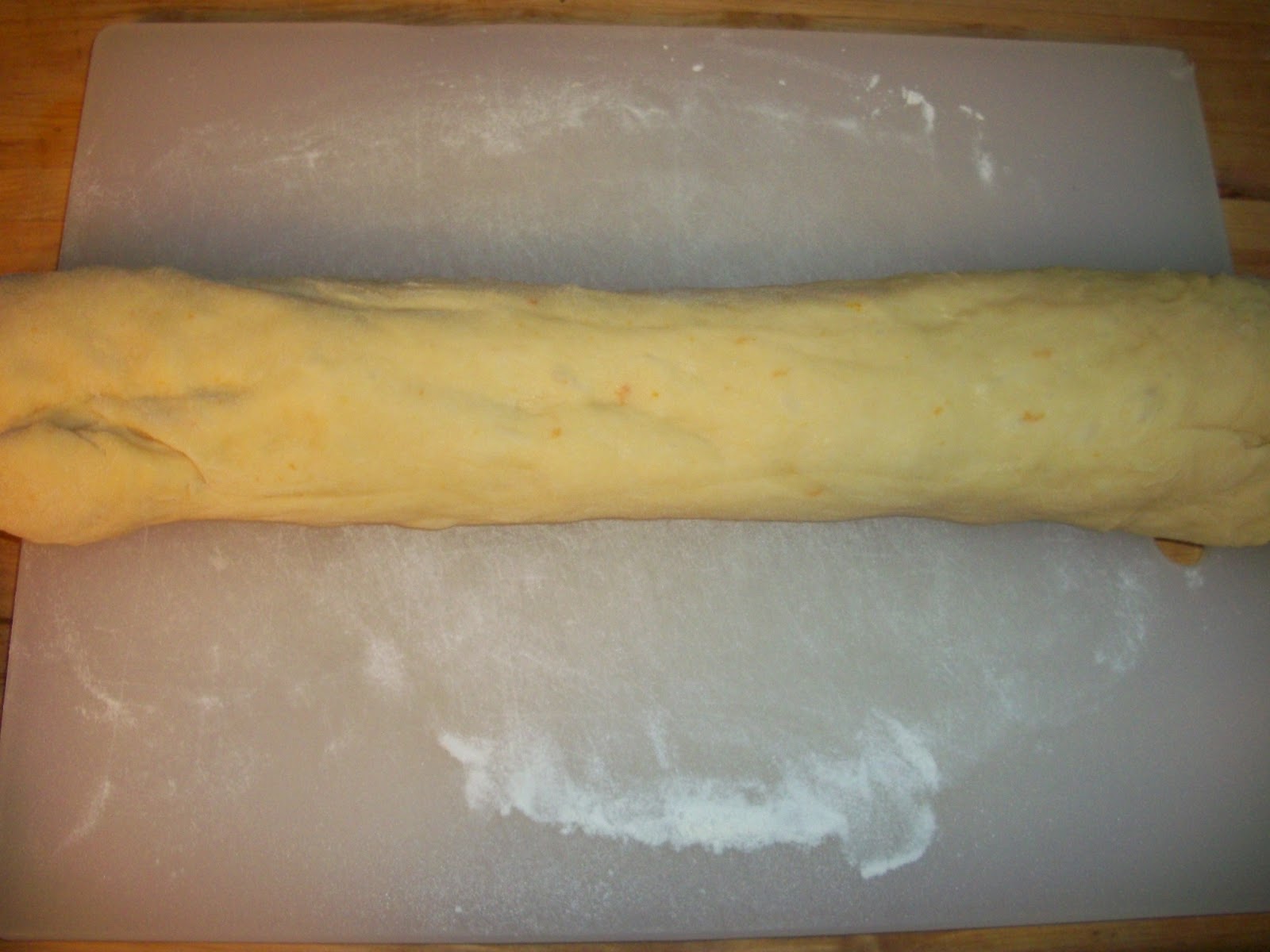 Cooking with love ! : Rosca De Reyes ( Epiphany Bread )