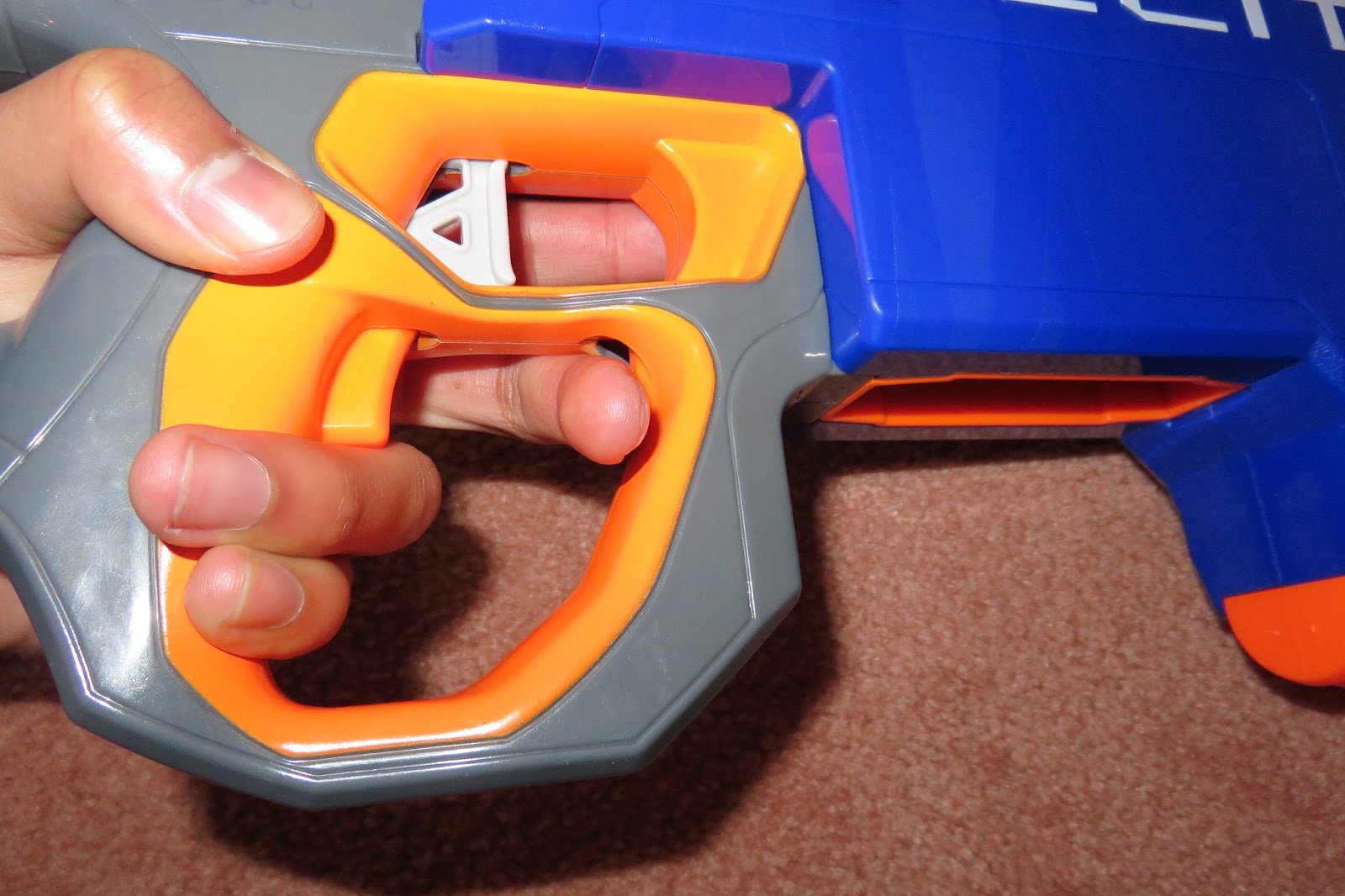Outback Nerf: Review: Nerf Elite Hyperfire (21m Aus grey trigger)