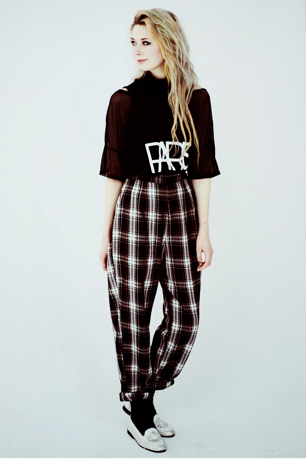 BEHIND THE SCENES AT THE NEW BOOHOO TV AD - KAYLA HADLINGTON