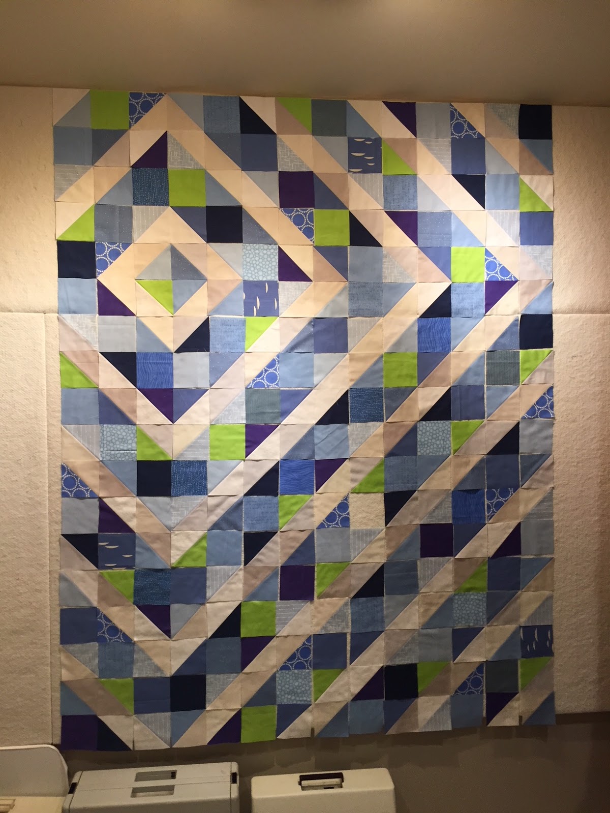 Shiner's view ...: Blue Offset Diamond Baby Quilt