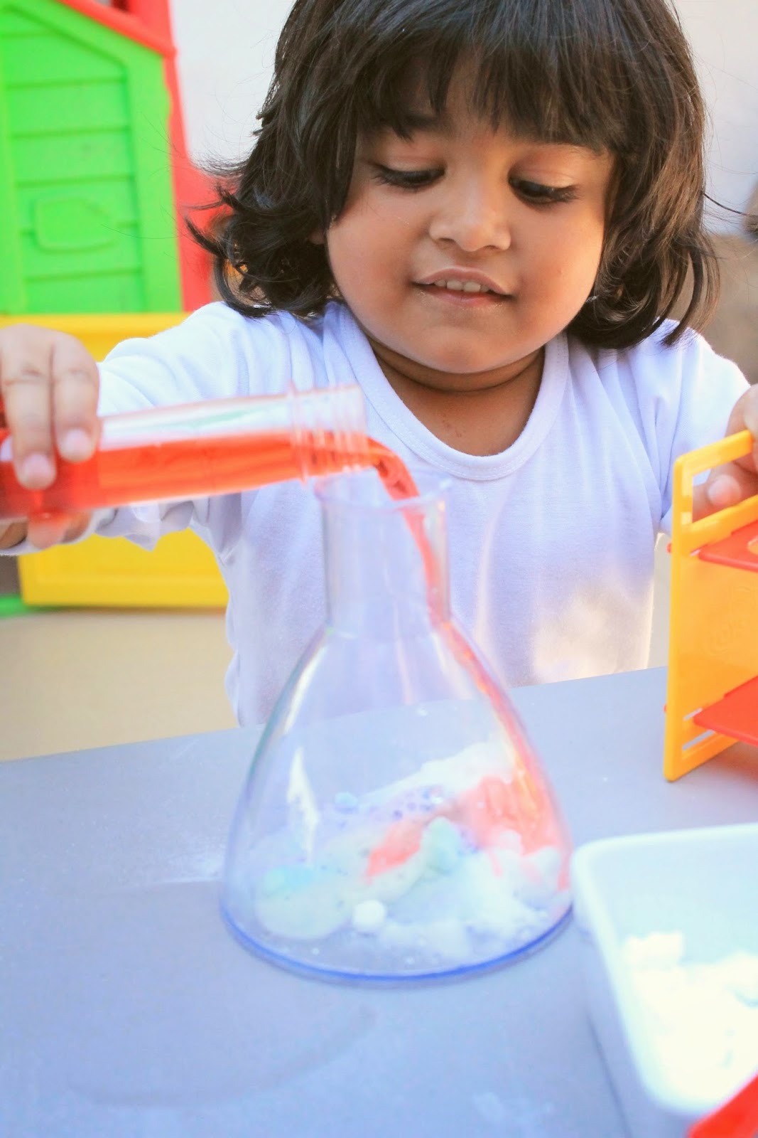 MakingMamaMagic: Pretend Play Science Lab
