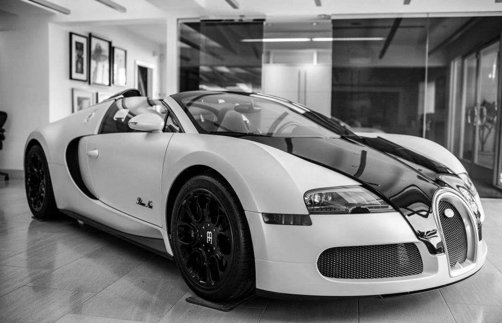 The Gear Shift: 2013 Memorable Moments From Bugatti.