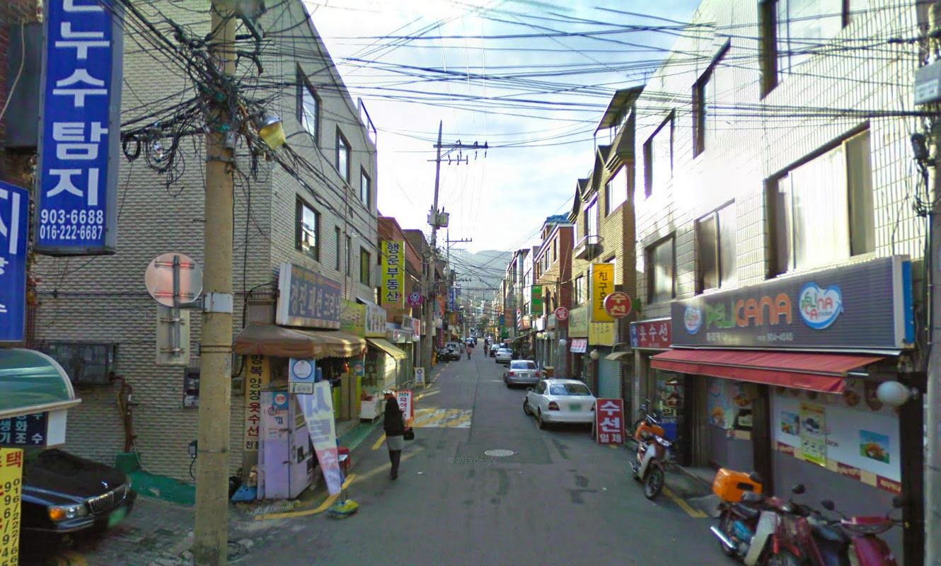 Urban kchoze: The common origin of North American suburbs and Soviet ...