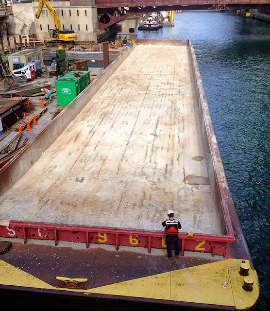 ArchitectureChicago PLUS: The Construction of Chicago's New Riverwalk ...