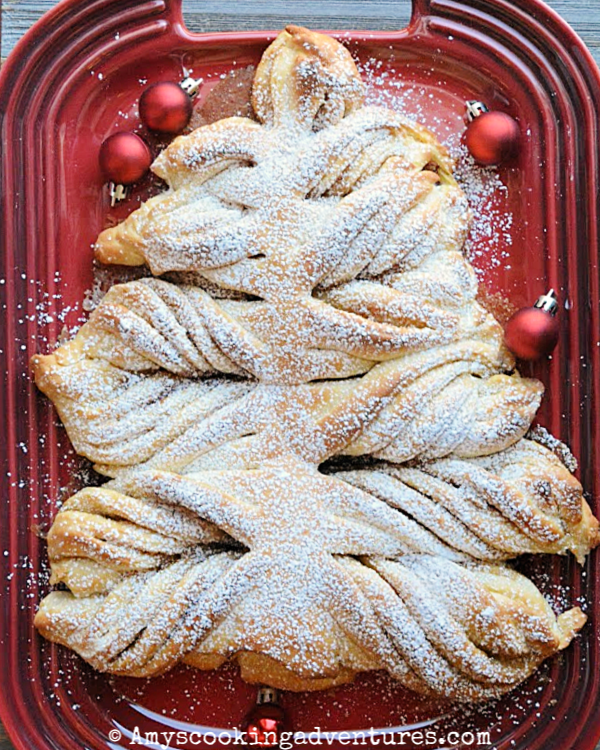 Twisted Christmas Tree Cinnamon Rolls