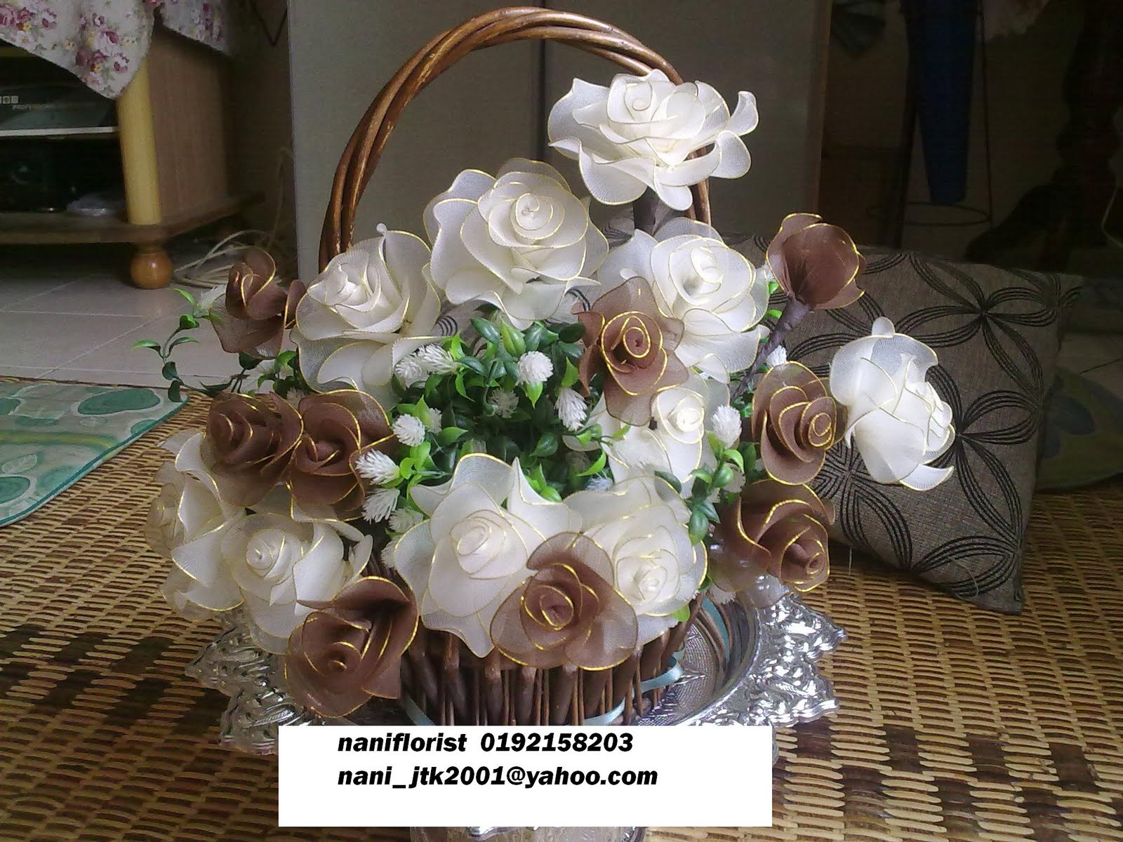 Nani Florist: GUBAHAN BUNGA ROS DARI KAIN STOKIN
