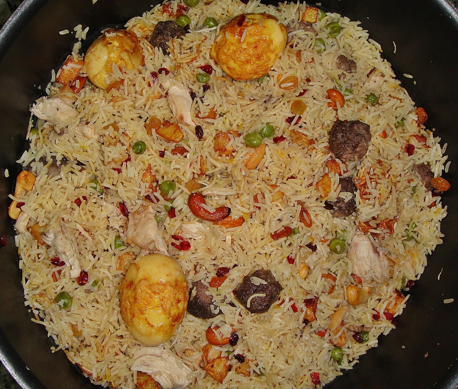 Maryam's Culinary Wonders: 376. Iraqi Biryani Rice