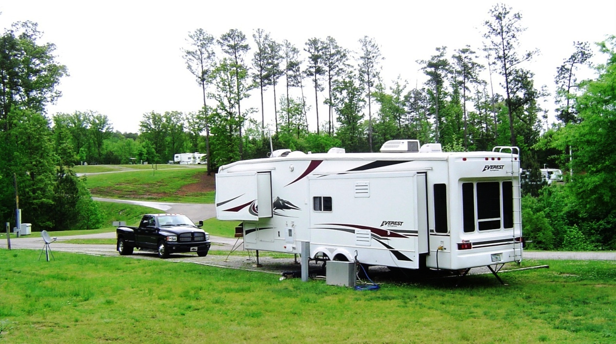 Stories about our RV parking places: Natchez Trace State Park ...