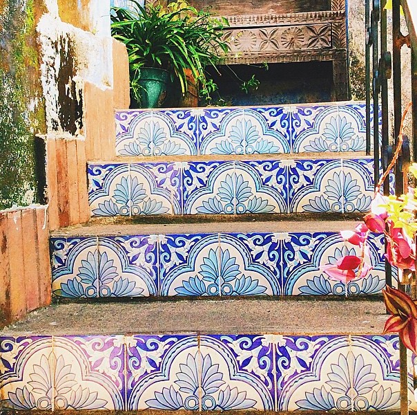 Art in Goa? Azulejos!
