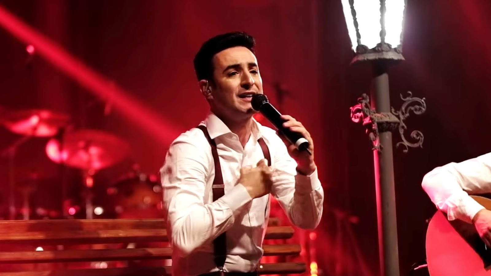 "Deus e Eu" de Leandro Borges ultrapassa 150 milhões de visualizações ...