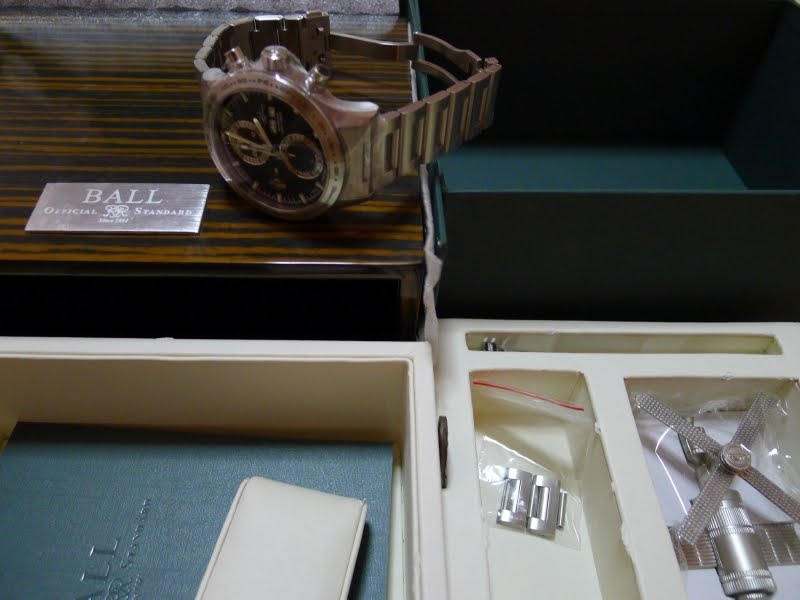 Whats the coolest/funniest/wierdest 'gift' given with watch ...