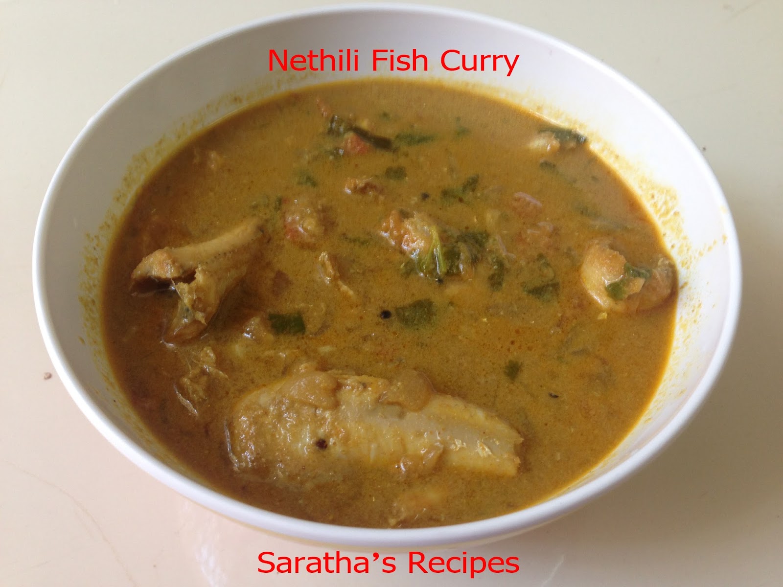 சாரதா சமையல்: நெத்திலி மீன் குழம்பு / Nethili Fish Curry
