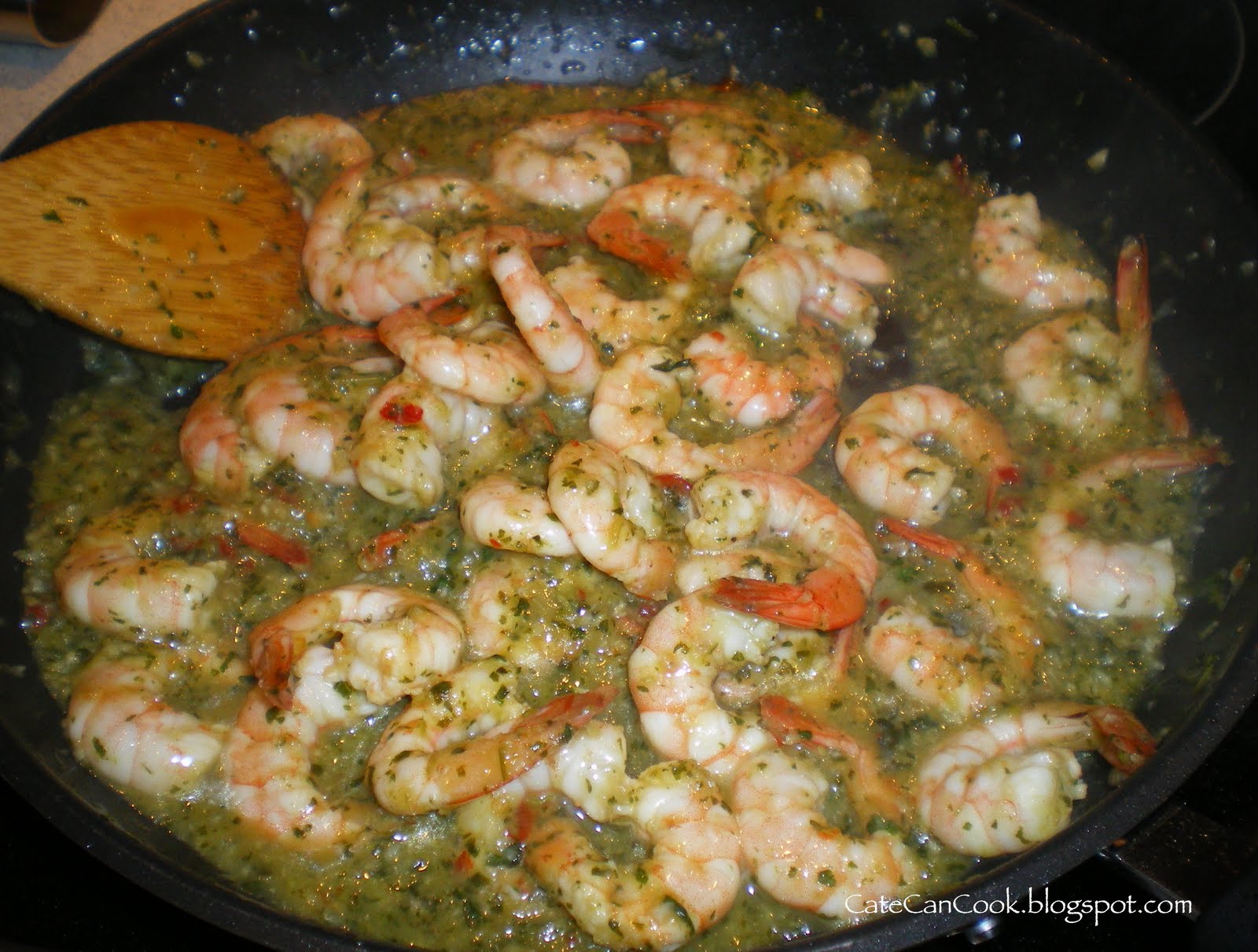 Cate Can Cook, So Can You!!: Chilli Lime Prawns and Caramel Chicken