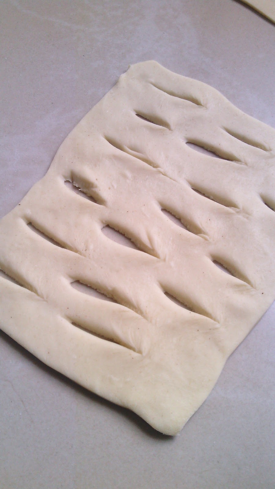 NUTMEG APPLE CAGES / Nairobi Kitchen