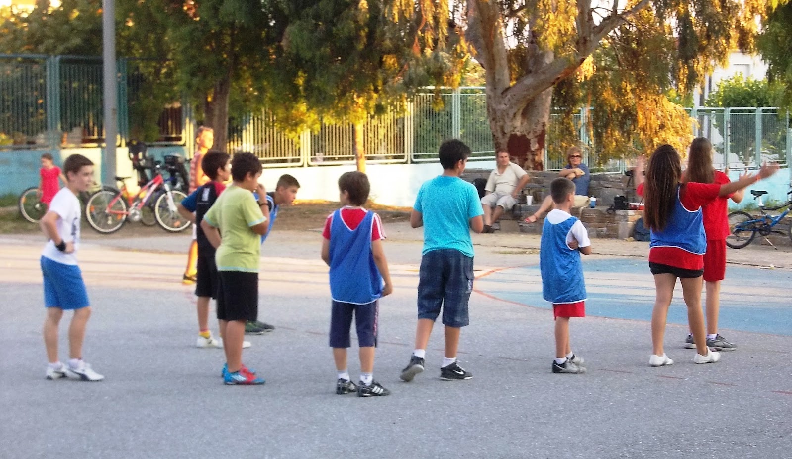 Street Handball Αγριάς: ΣΤΗΝ ΤΕΛΙΚΗ ΕΥΘΕΙΑ ΤΑ ΗΛΙΚΑΚΑ ΤΜΗΜΑΤΑ ΤΟΥ ...