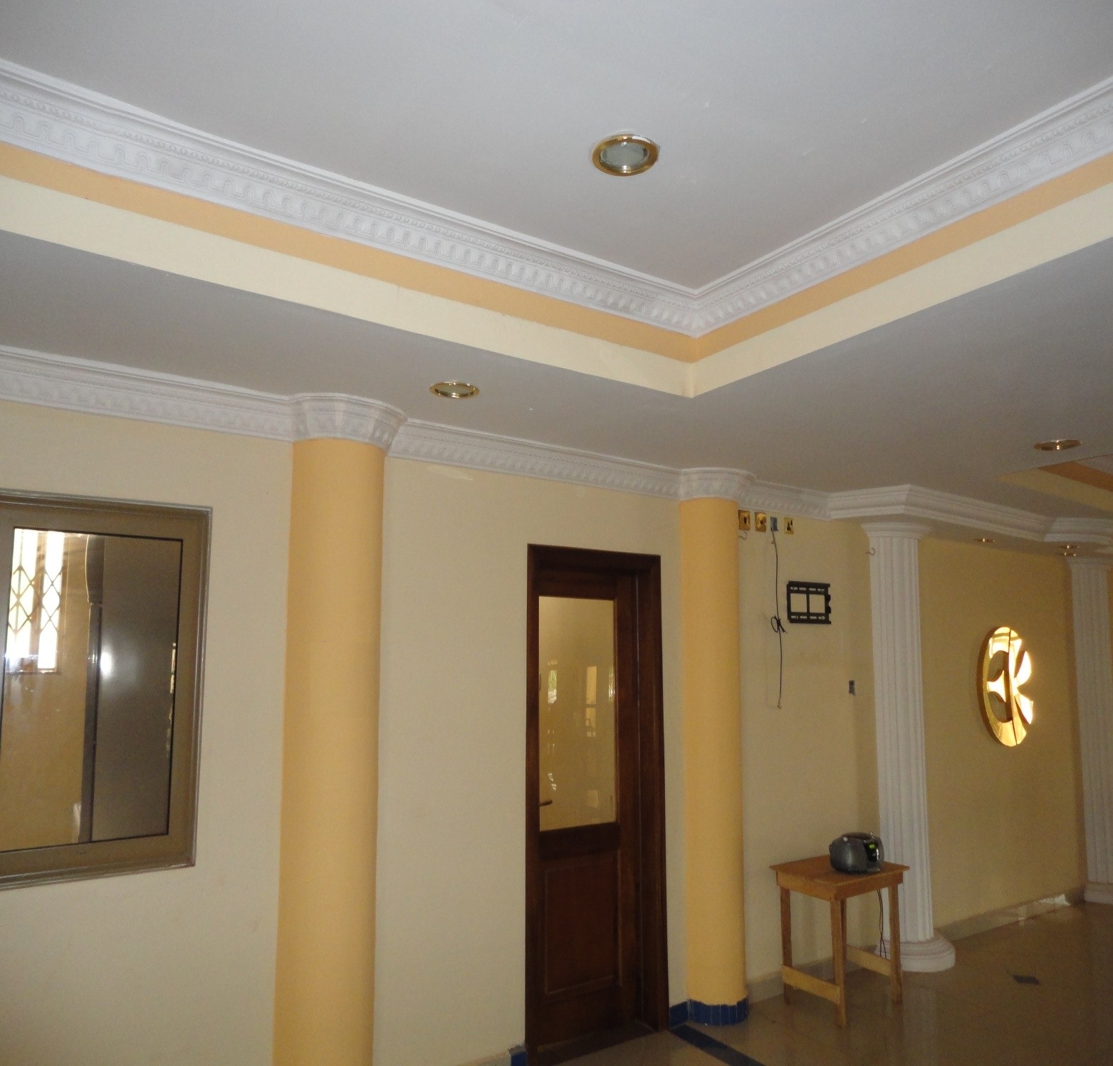 intervo: Shadowline VS List Profile Cornice