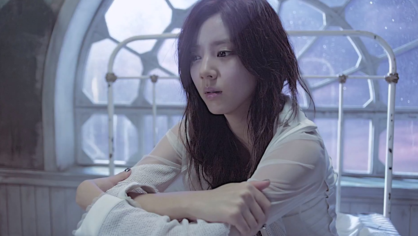 Anti Kpop-Fangirl: Review: Son Dambi "Dripping Tears"
