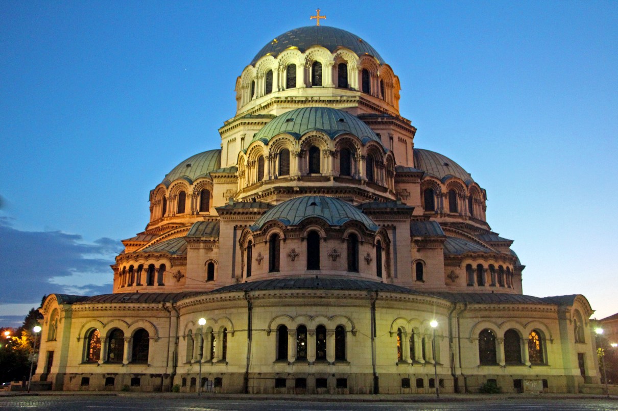 the viewing deck: Bulgaria Day Tour last part; Sofia City walk