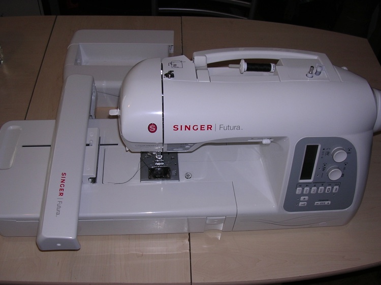 Ange's Blog: Machine à coudre et à broder Singer FUTURA XL 550
